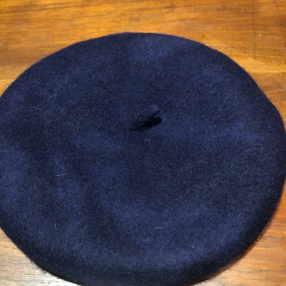 Nemesis Jewelry NYC | Accessories | Vintage Wool Felt Inch Beret Hat ...